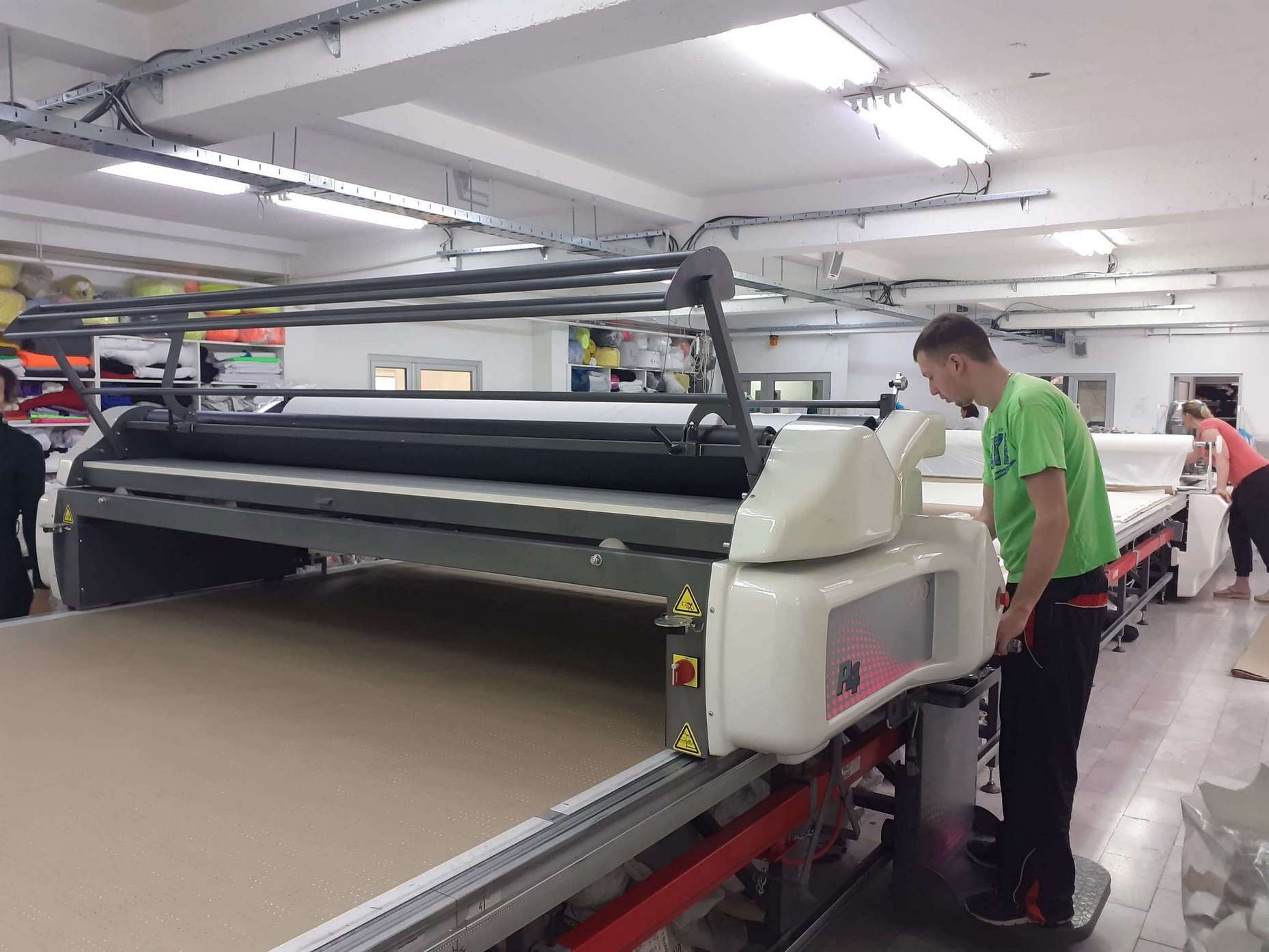 FUSH˚ Textile Machinery | European Clothing Manufacturer